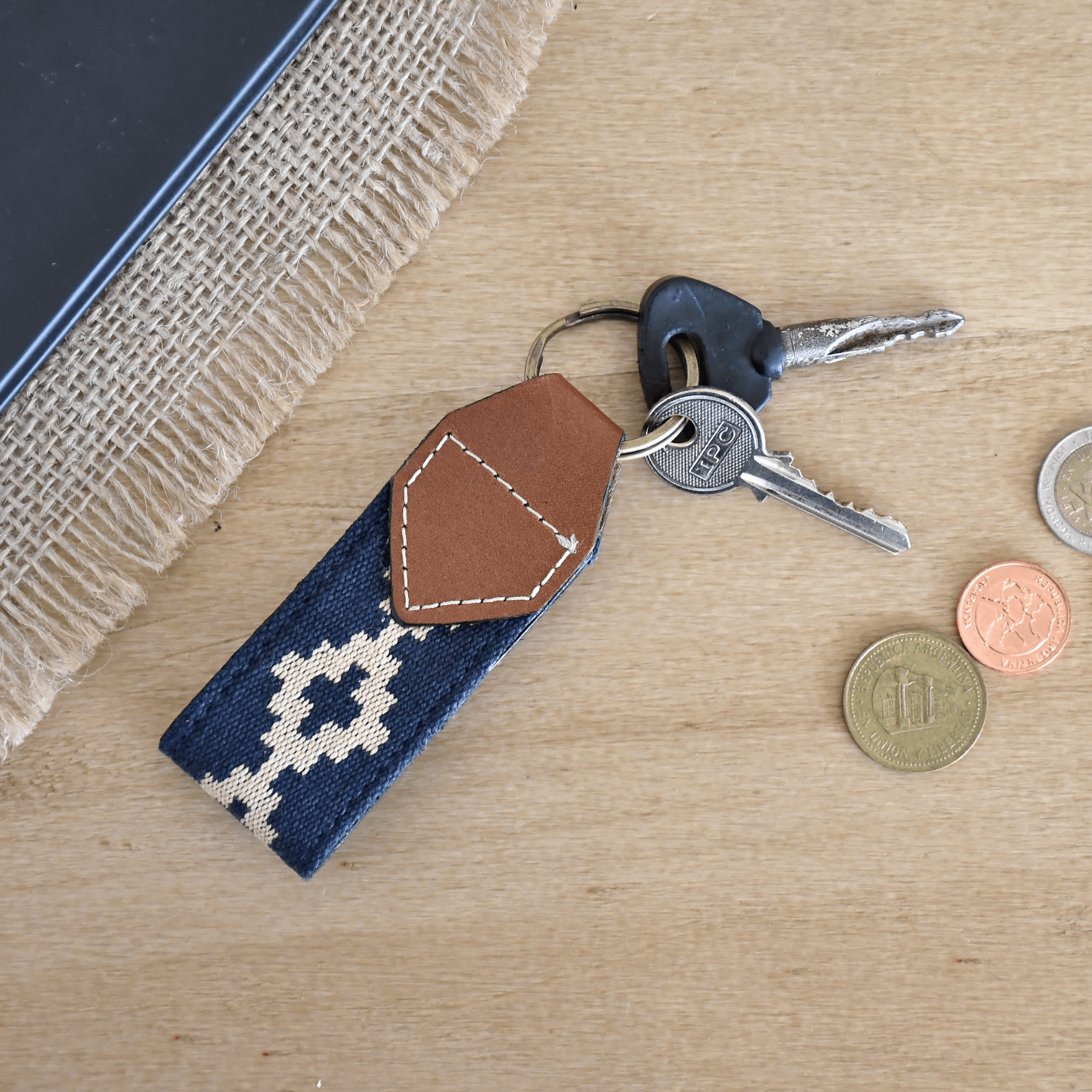 Llavero de Cuero Guarda Pampas (Azul)